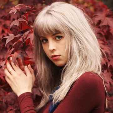 Mikaela Davis Concert Tickets | Tour Dates 2024/2025